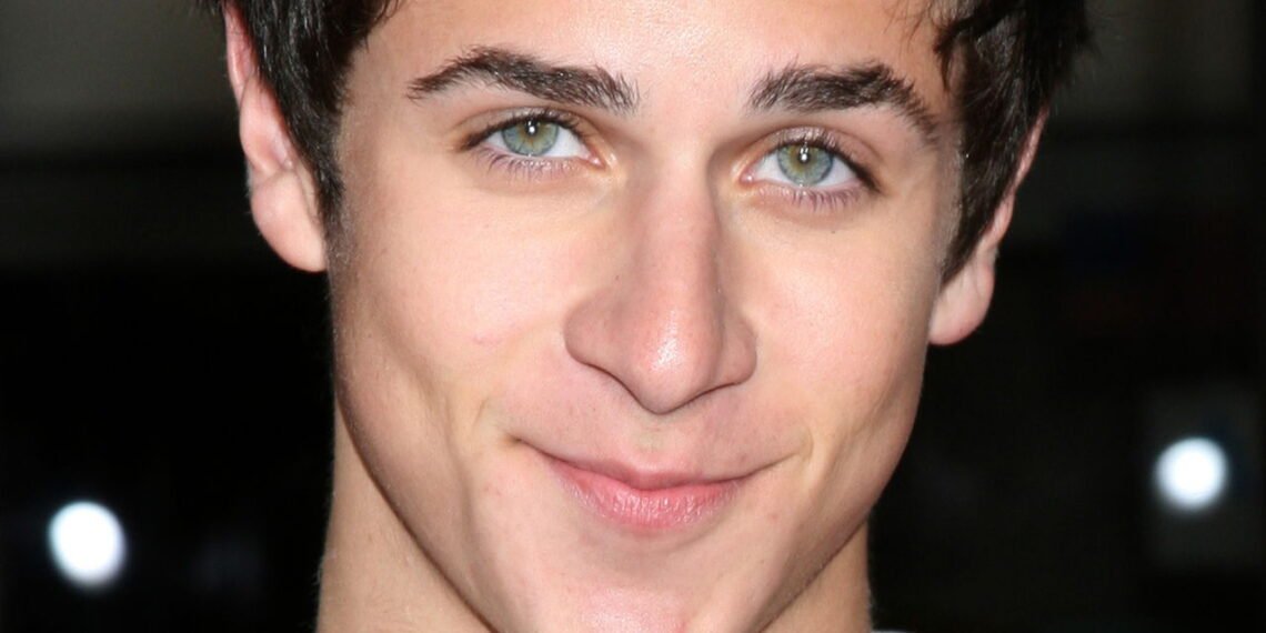 O que está fazendo David Henrie agora? - Estado de Minas - Em foco