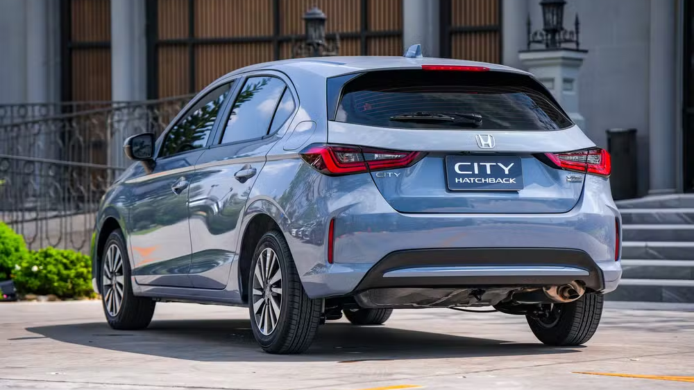 Conheça o Honda City 2025 e seu facelift modernizado - Estado de Minas ...