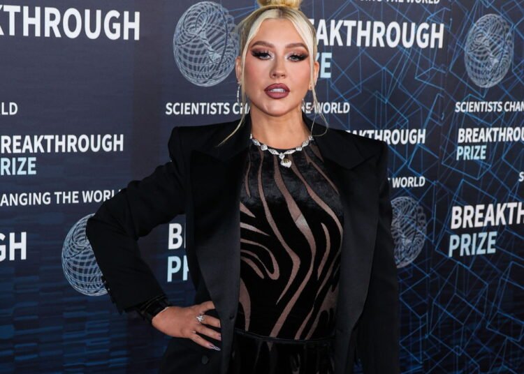 Virginia Fonseca: A nova bilionária brasileira? - Estado de Minas - Em foco