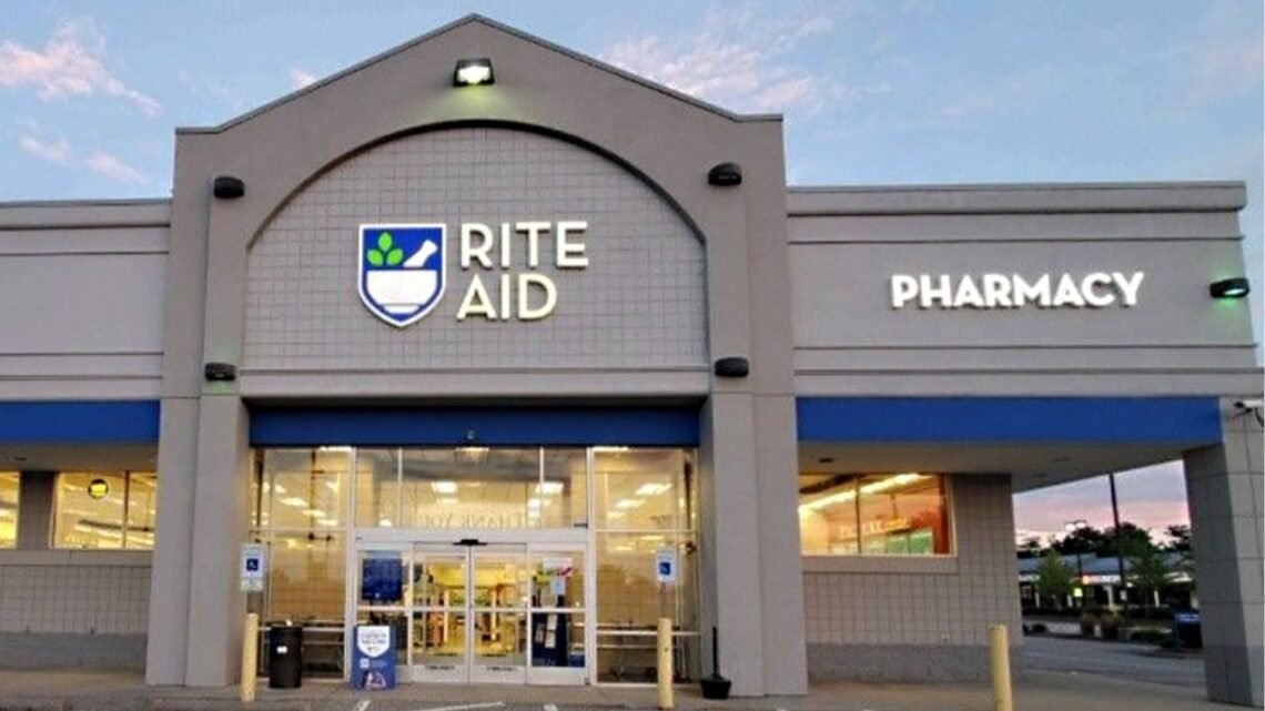 Falência de grande rede de farmácias choca após dívida bilionária ...