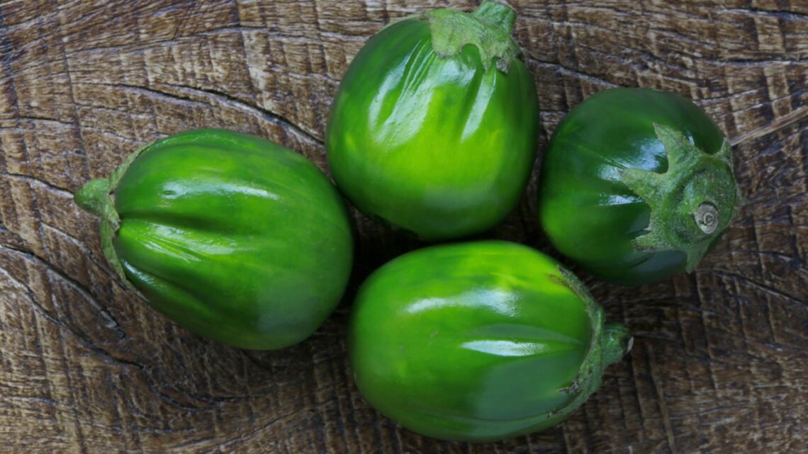 Receita fácil de jiló assado para aproveitar seus benefícios à saúde ...