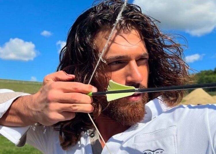 Segredos de Jim Parsons, um ator amado por todos os nerds - Estado de ...