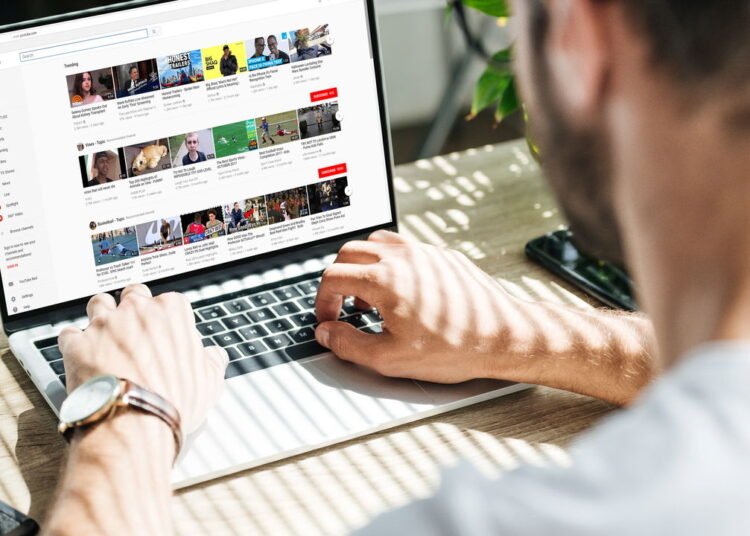 YouTube! 20 anos de inovações que moldaram o consumo de mídia