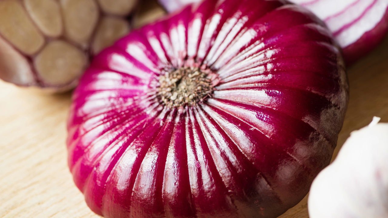 Plantar cebola roxa pode mudar seu jeito de cozinhar e viver - Estado ...