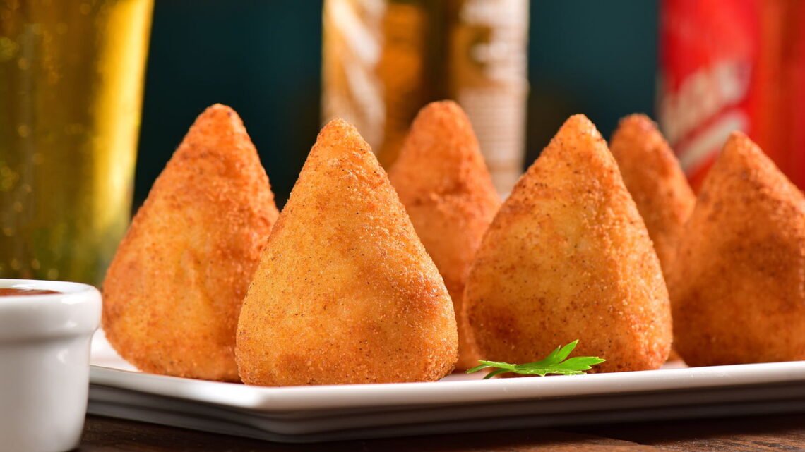 A coxinha surgiu por acaso ou foi criada para um agradar alguém ...