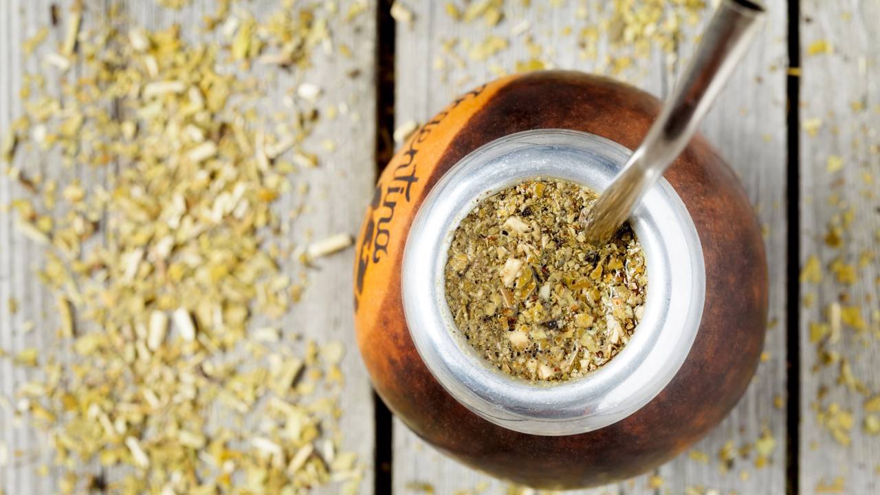 O chá mate é o queridinho das dietas por um motivo poderoso